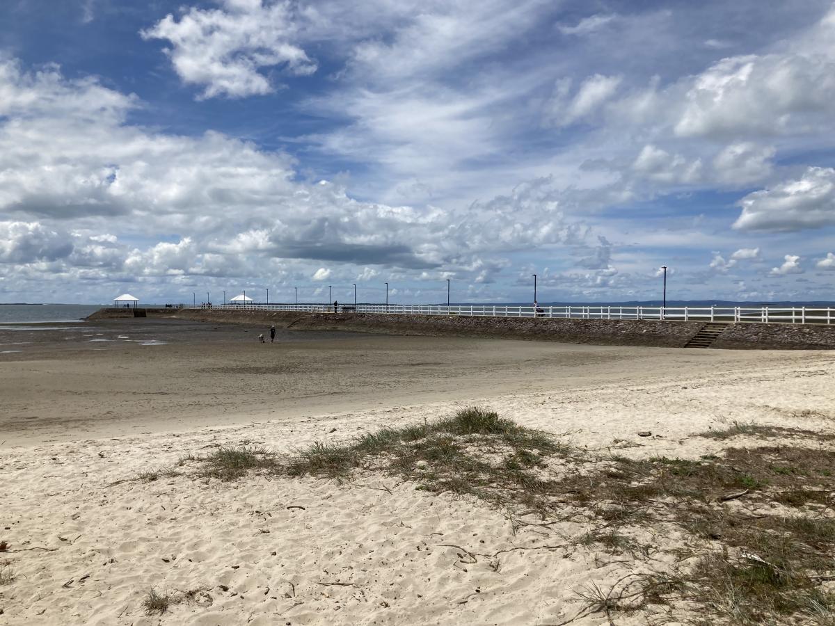 Wynnum / Manly / Lota Foreshores - plus areas or parkland in road ...