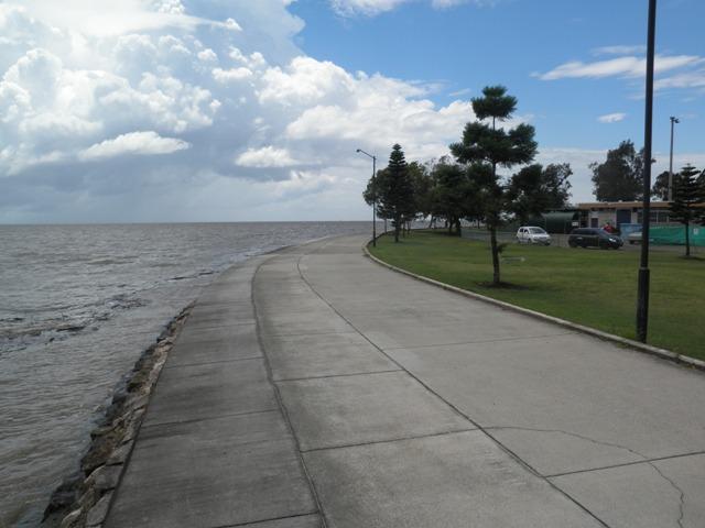 Bramble Bay Foreshores, includes the seawall, Shorncliffe / Sandgate ...
