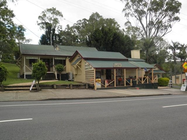 Brookfield General Store & Former Teacher's Residence | Heritage Places